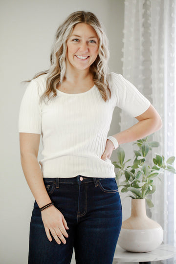 Shop Women's Tops: Blouses, Graphic Tees, Basics, and Tanks | K.E.Y ...